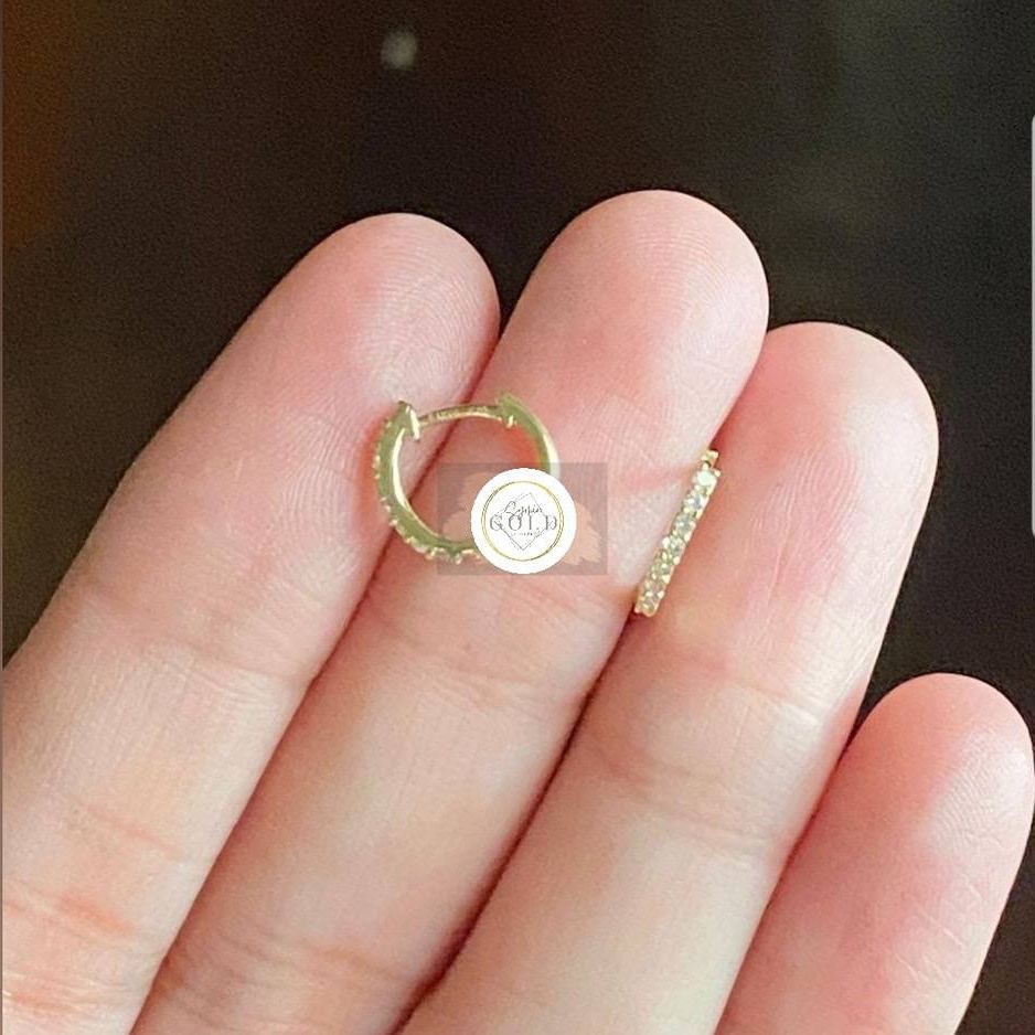 Pawnable Super Cute DIAMOND EAR HUGGIES (0117/011723) | Lazada PH