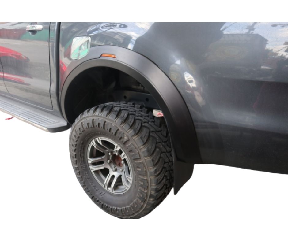 Ford Ranger Fender flare with reflector | Lazada PH