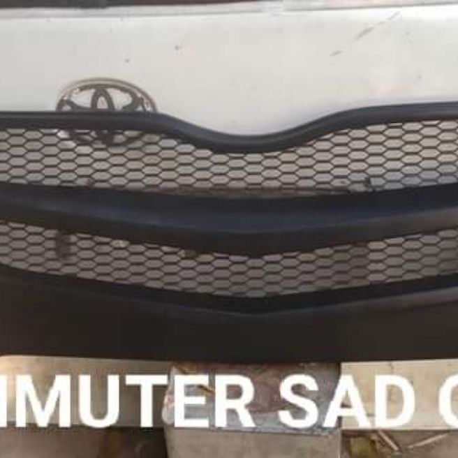 Front sad grill for hi ace commuter old face fiber made material ...