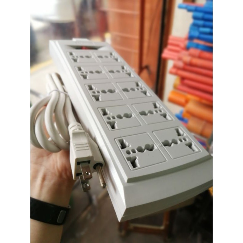 Omni 10 Gang Universal Extension Cord / Wire w/ Switch 1.83 Meters WEU ...