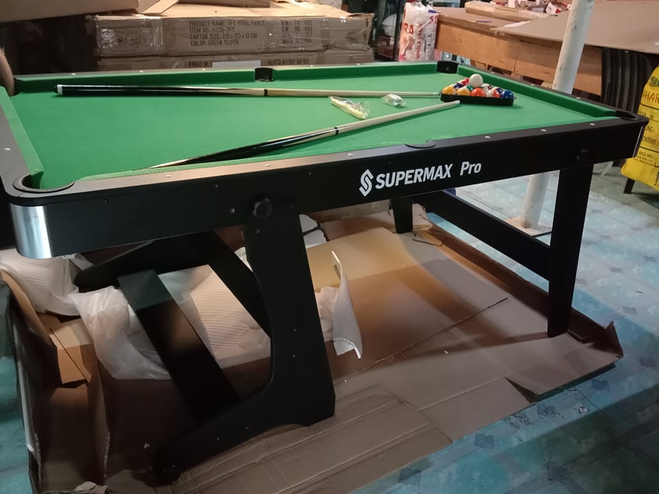 3X6Ft super max billiard table foldable with complete set of ...