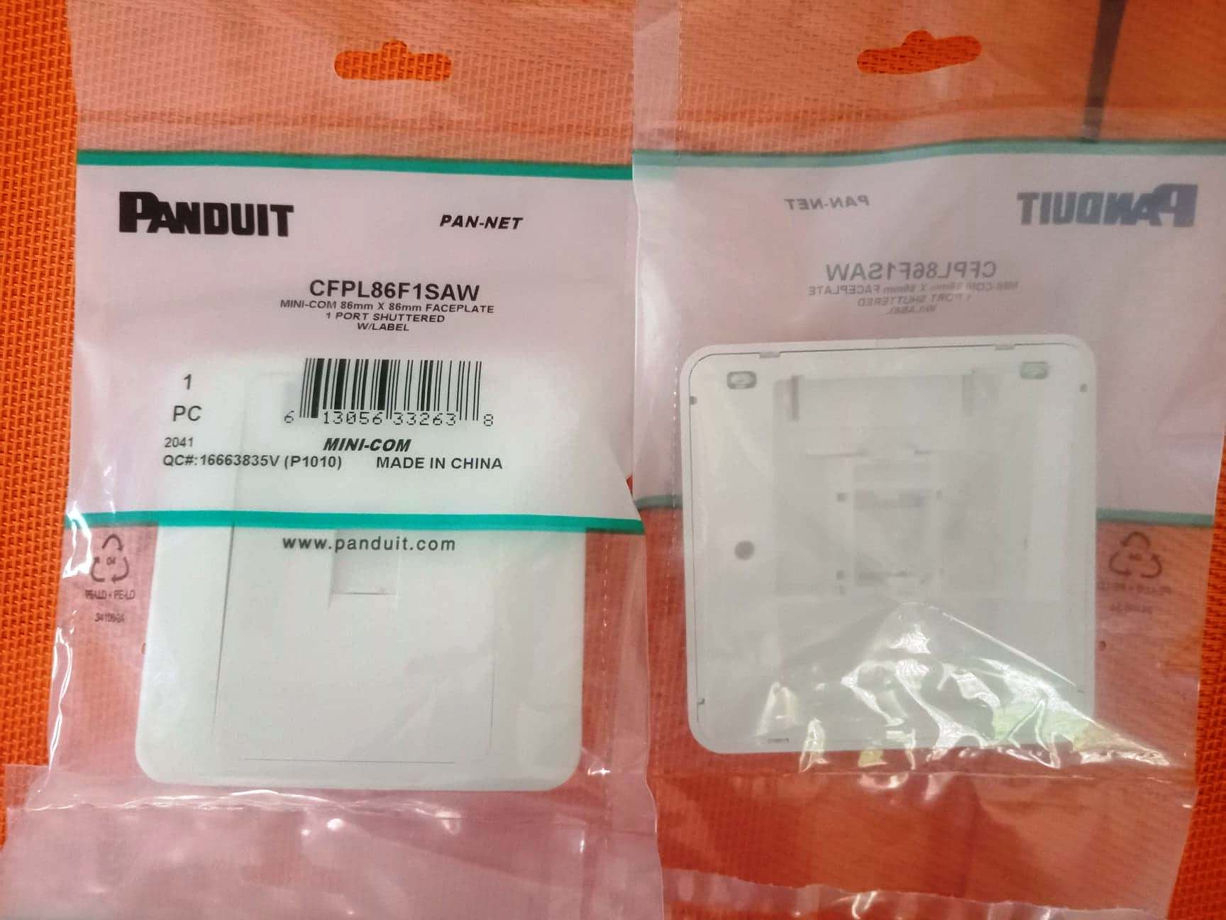 CFPL86F1SAW Panduit Faceplate 1Gangx1Port, Square Type, Color Arctic ...