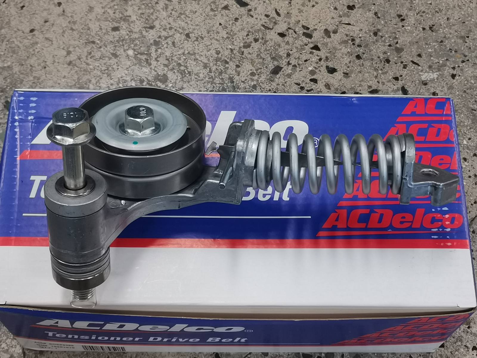 ACDelco Drive Belt Tensioner for Chevrolet Sonic 1.4L / Chevrolet Trax ...