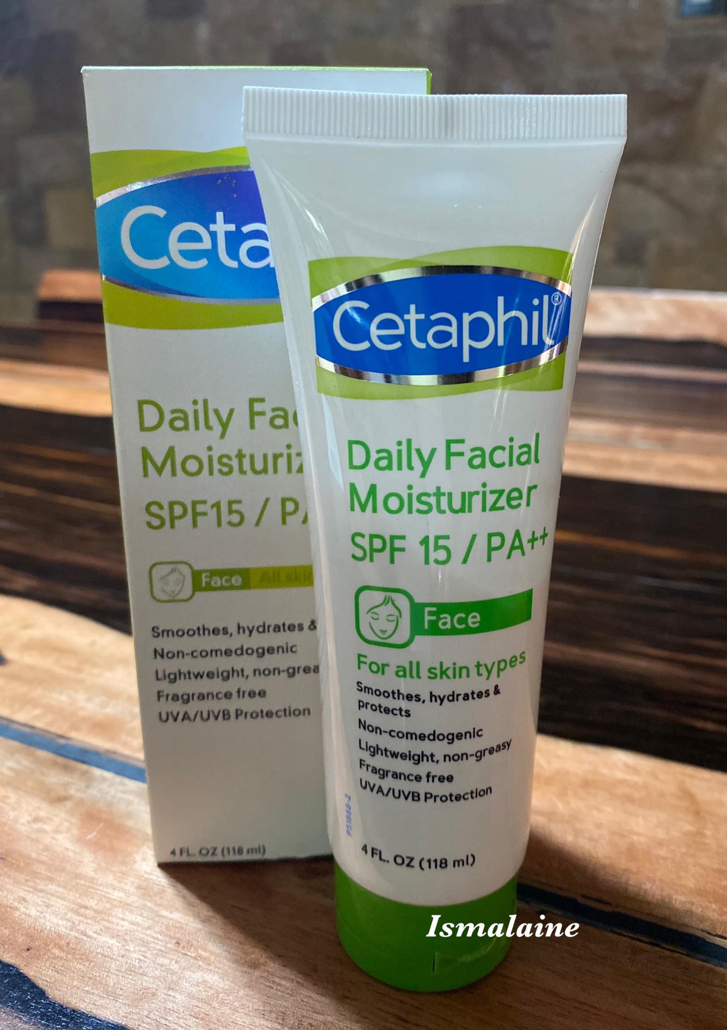 Cetaphil Daily Facial Moisturizer SPF15/PA ++ 118mL (expiry: 2025 ...