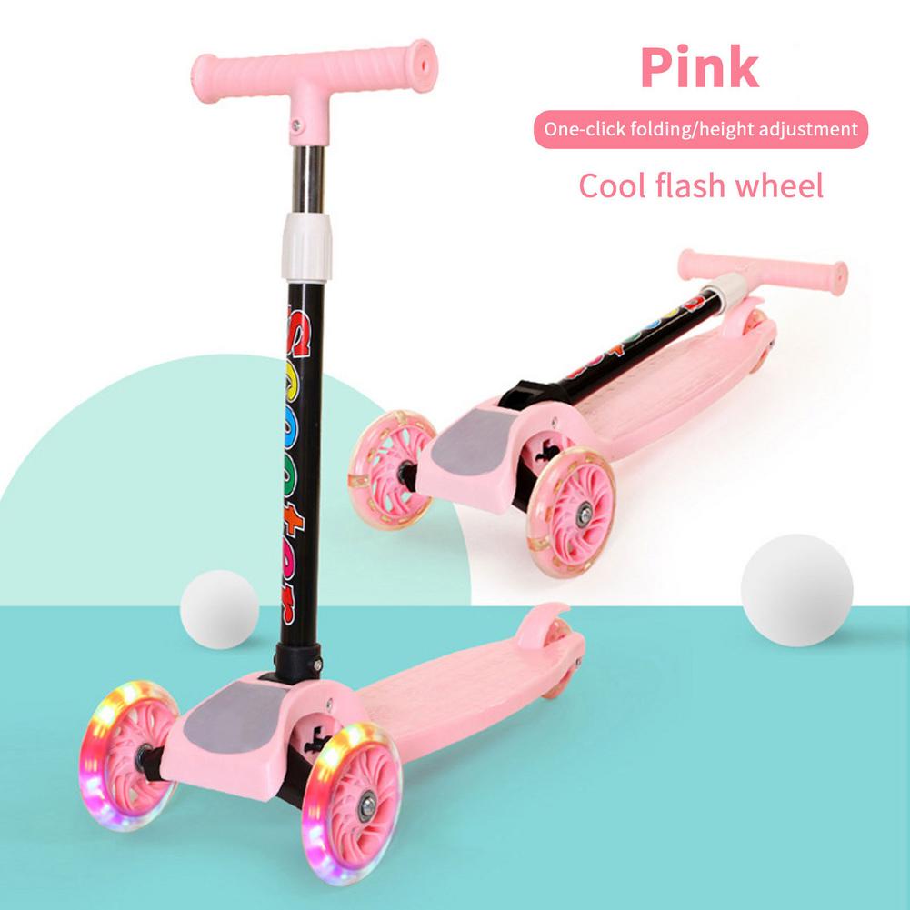 WestGoods Kids Skate Scooter with LED Flashing Light Three-wheeled ...