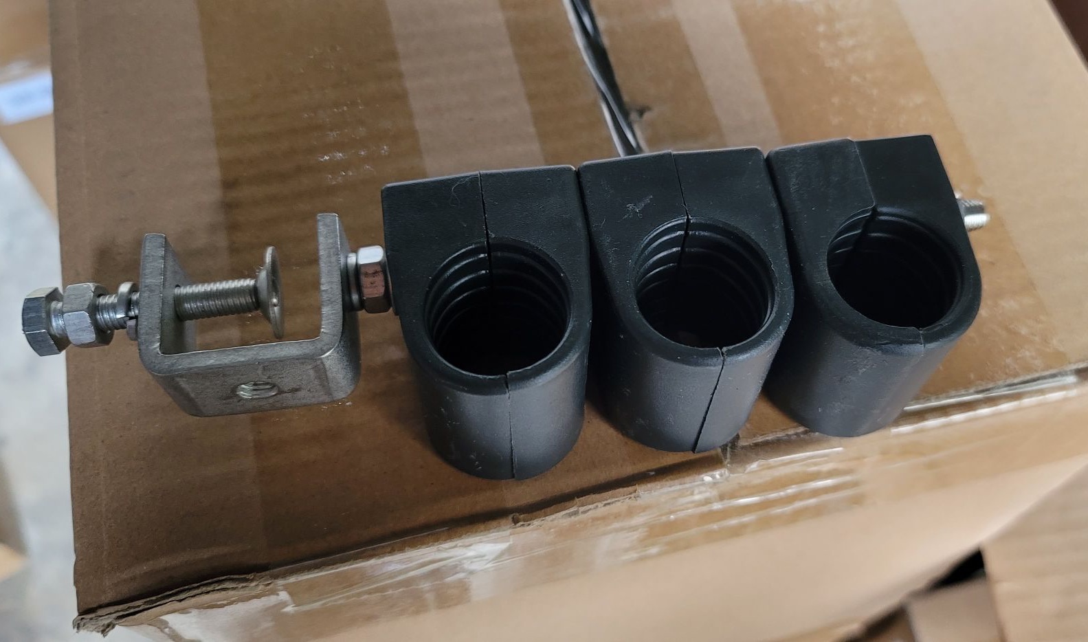 Single Feeder Hanger Cable clamp for 7/8 coaxial cable, Triple Stack ...