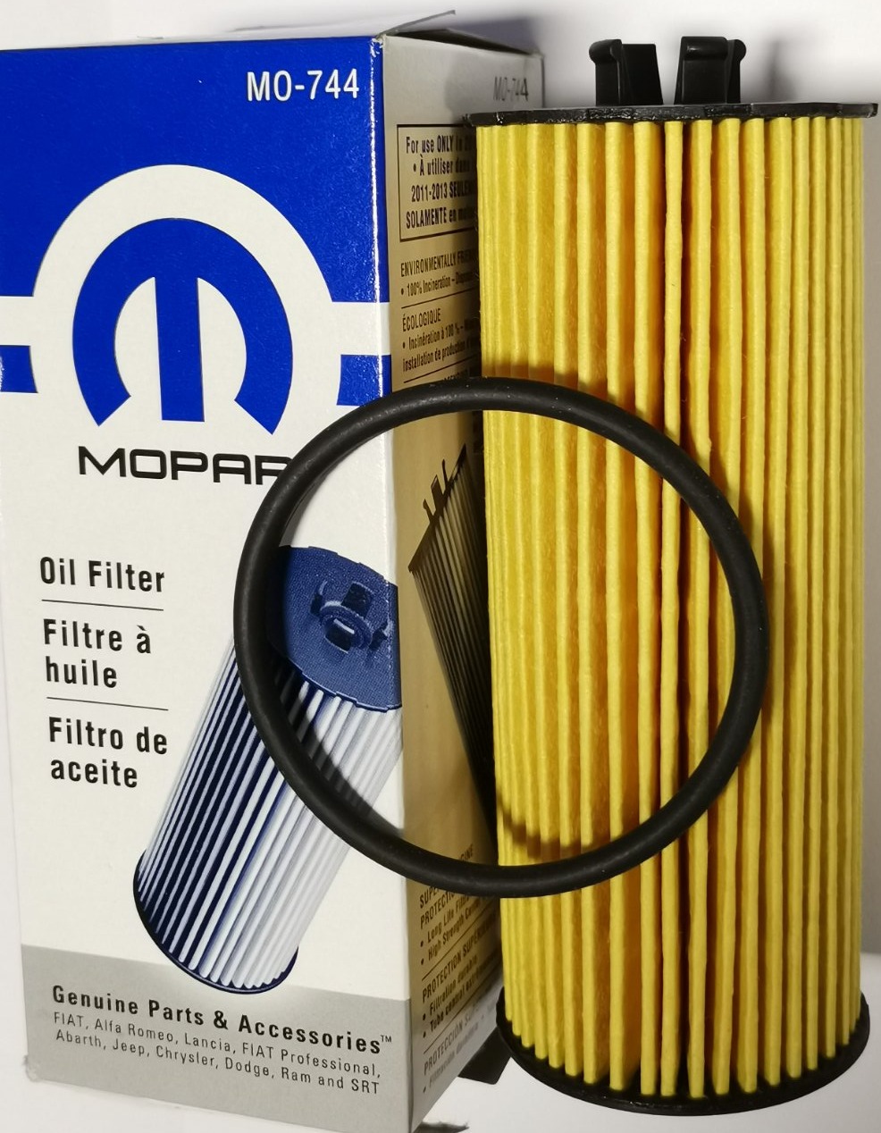 Mopar Oil Filter for Chrysler Town & Country 3.6L / Dodge Durango 3.6L ...