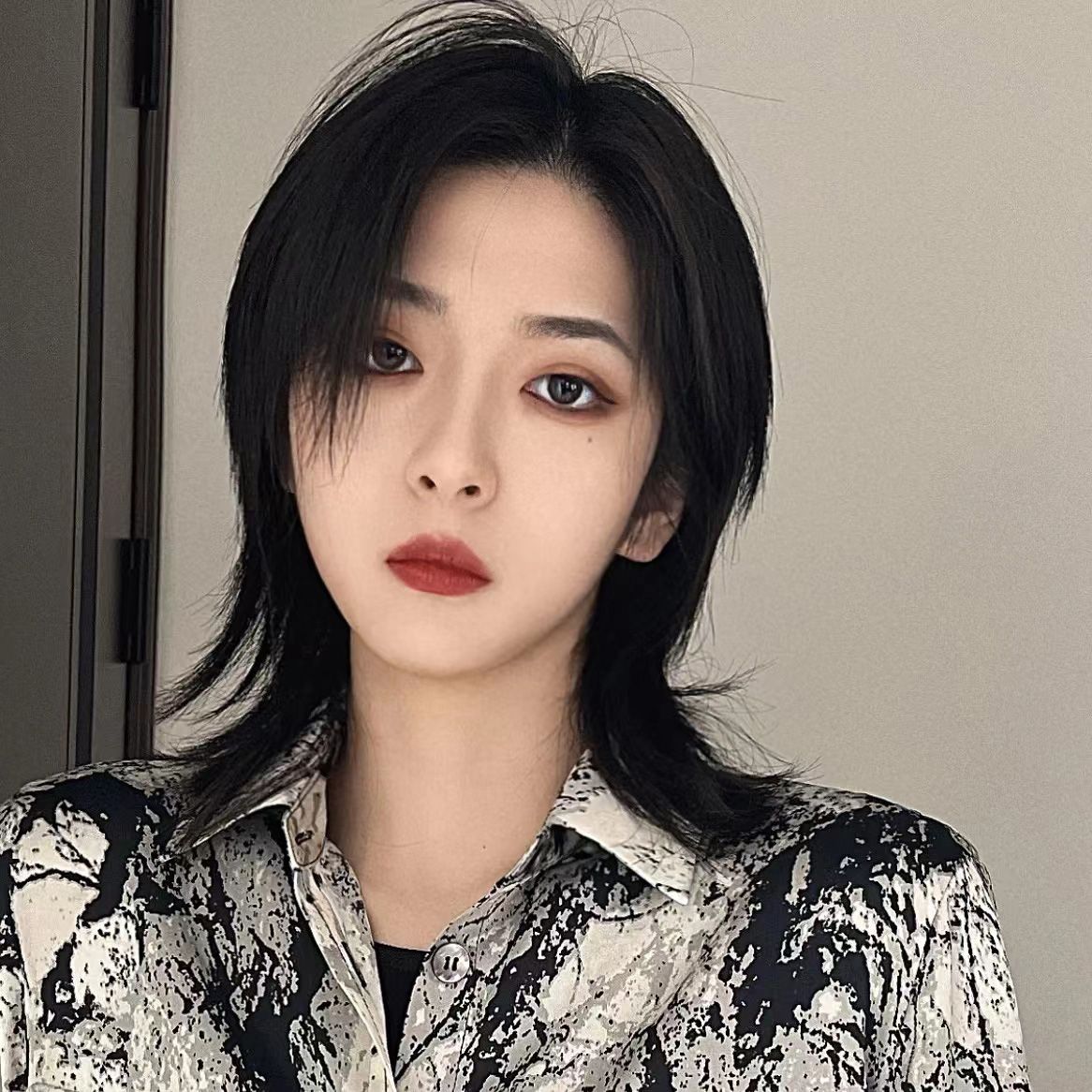 Wig babae cool na guwapo lobo buntot mullet ulo super Isang daluyan ...