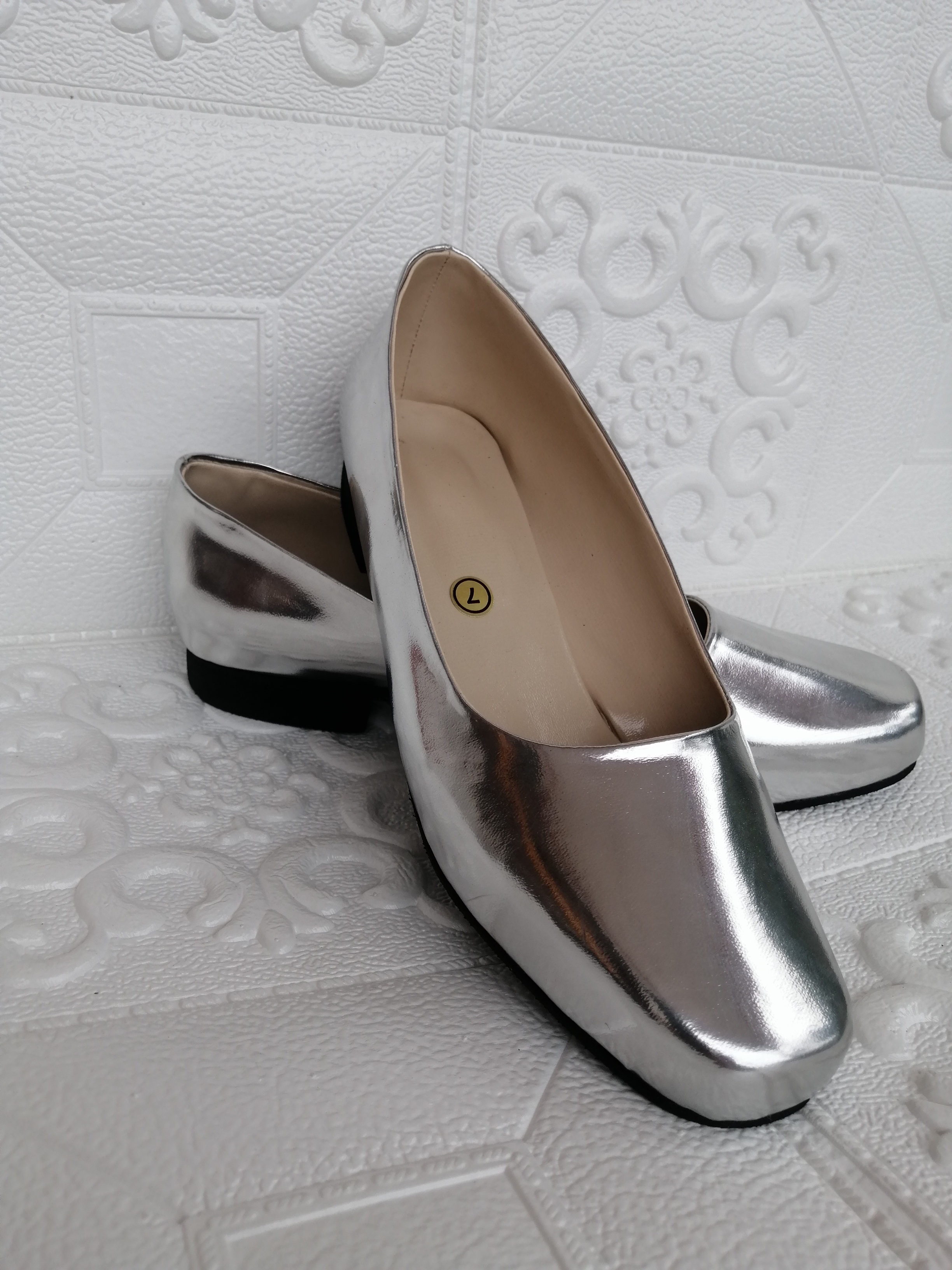 Silver glass shoes 1 inch and 2 inches heels (Marikina made) | Lazada PH