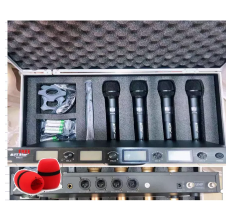 4 Channel Professional UHF Wireless Microphone System with a hard case ...