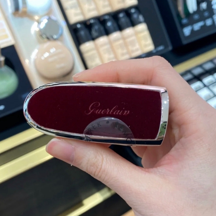 Guerlain Guerlain 2022 New Year's limited lipstick color velvet 1830 ...