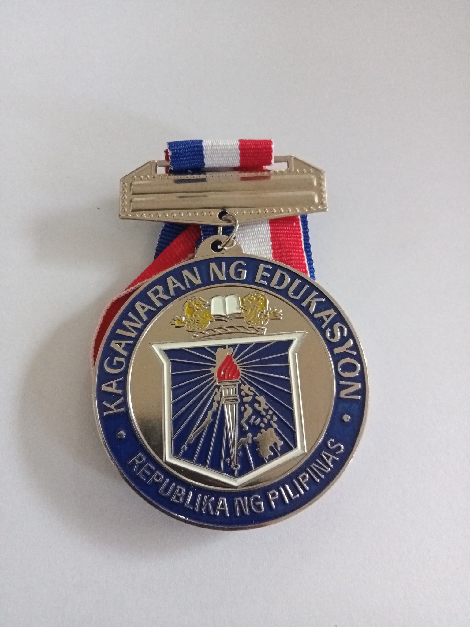 SET OF 500PCS PER ORDER DEPED KAGAWARAN MEDALS 5CM GOLD SILVER | Lazada PH