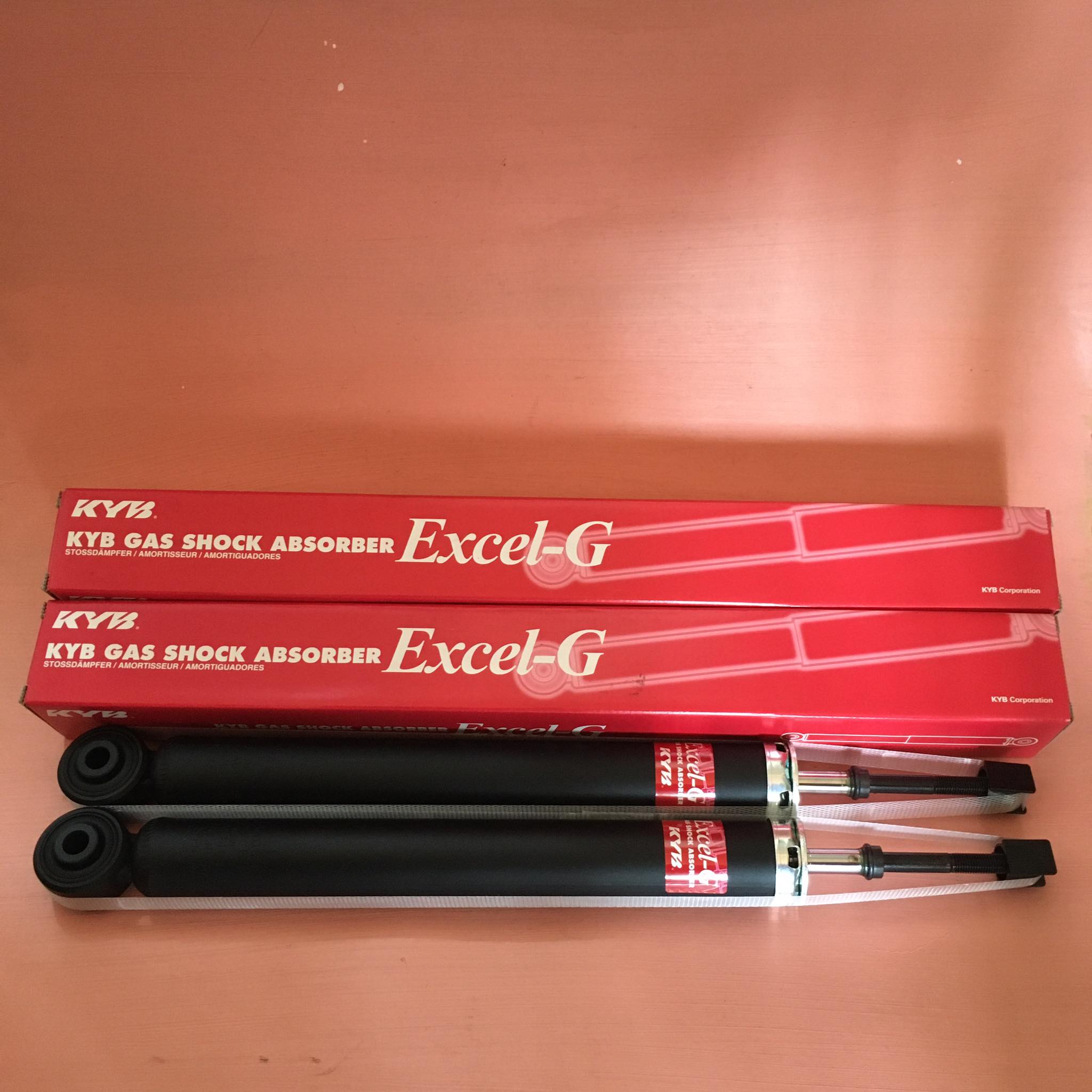 GENUINE/ORIGINAL KYB REAR SHOCK ABSORBER FOR MITSUBISHI MIRAGE ...