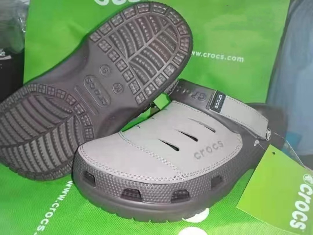 Crocs Leather Type on Top Fashionable Design for Men | Lazada PH