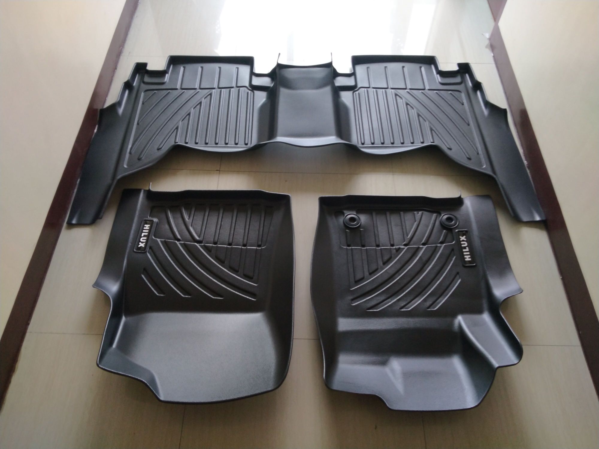 TOYOTA HILUX REVO/CONQUEST 2016-2023 DEEP DISH MATTING | Lazada PH