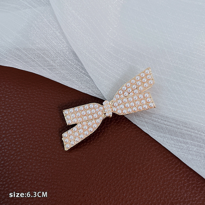 Hanni. Girls Cute Vivid Butterfly StainlessSteel Side Clip Gold Hairpin ...