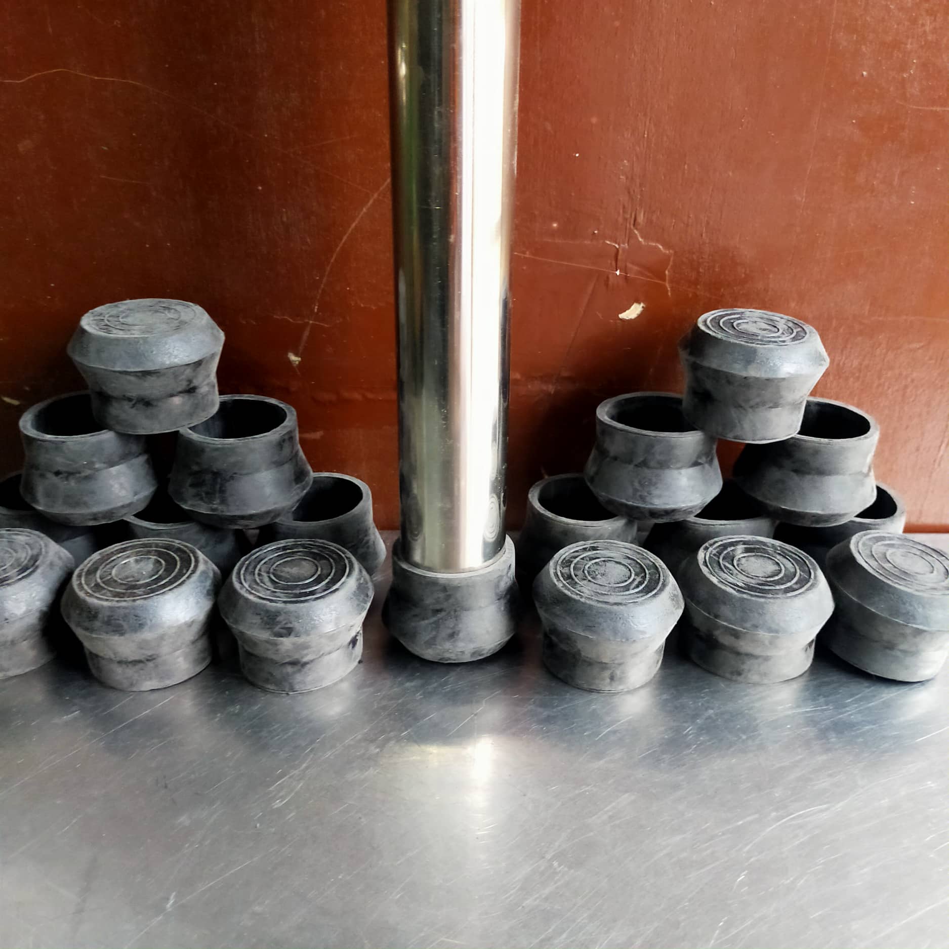 Rubber Footing 1-1/2 "diameter | Lazada PH