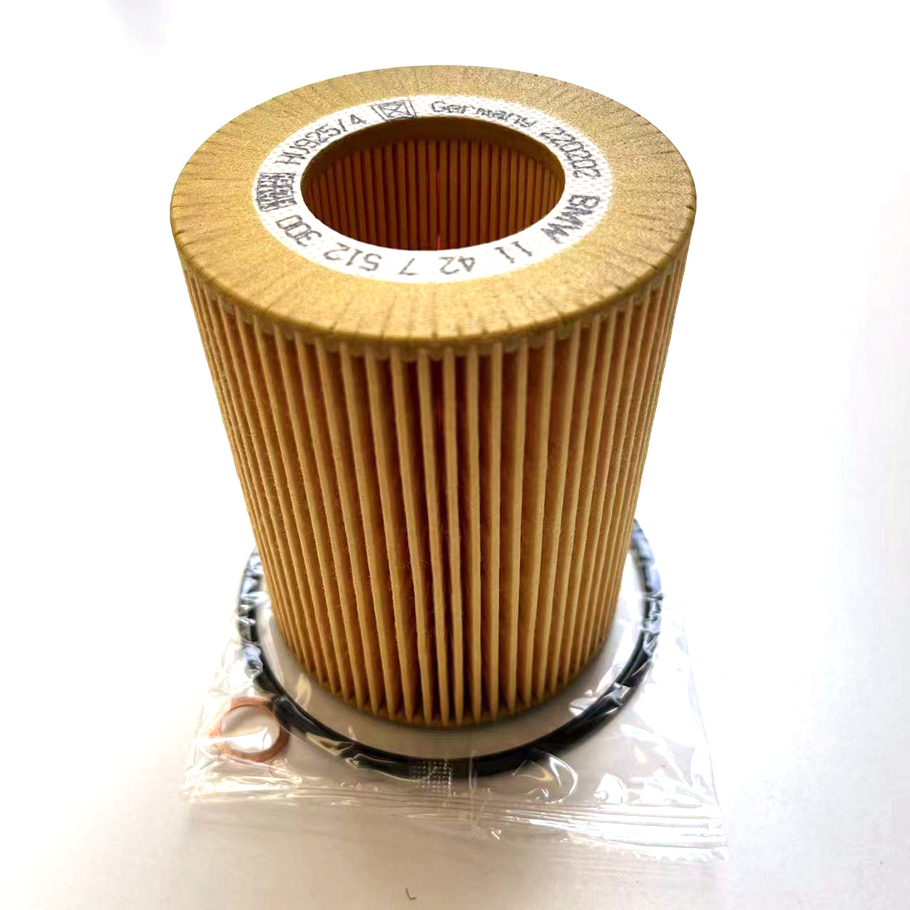 Ford Oil Filter BB3Q6744BA Everest 2015-2020 / Ford Ranger 2011-2020 ...