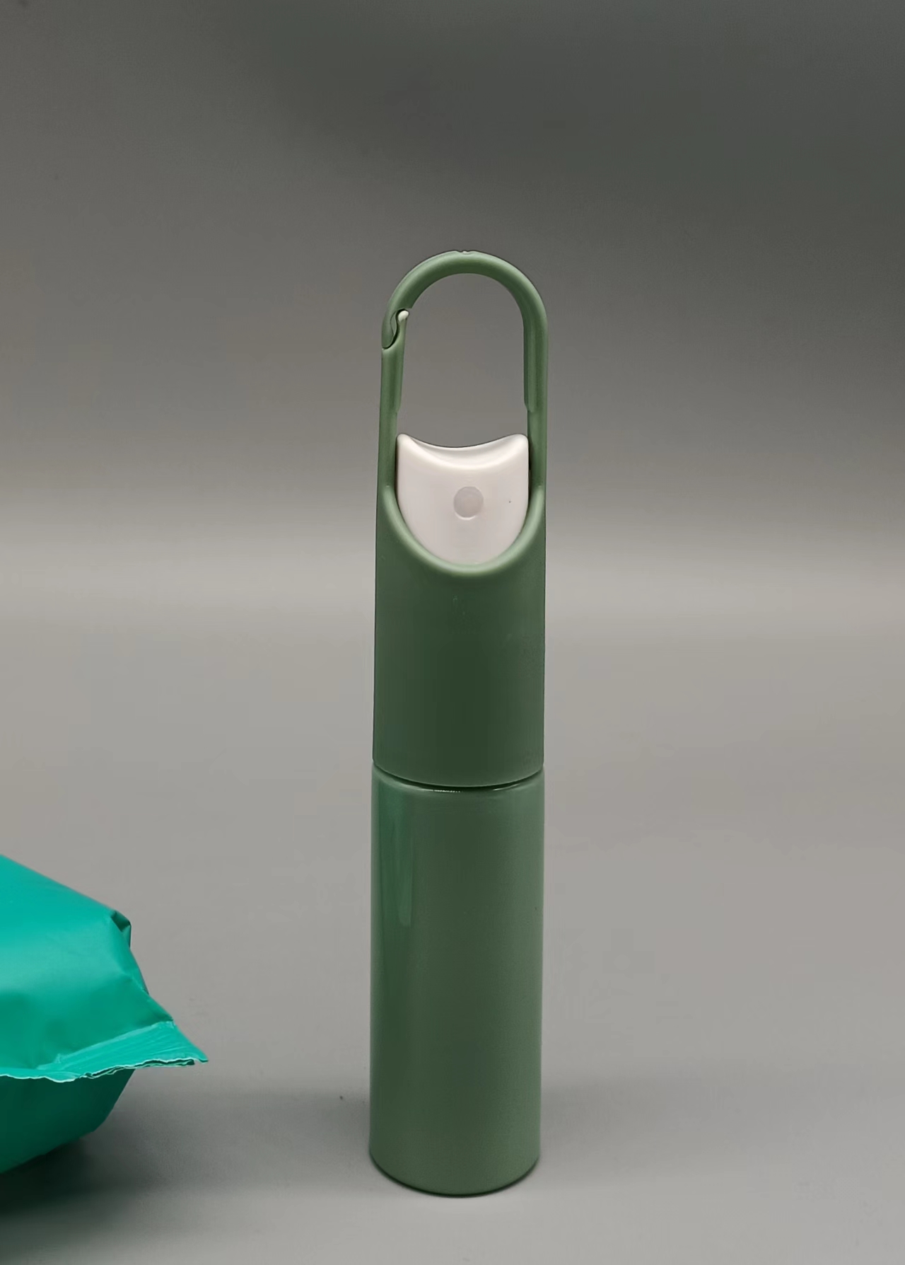 20ML Mini Hook Spray Bottle Refillable-Perfect For Alcohol Perfume ...