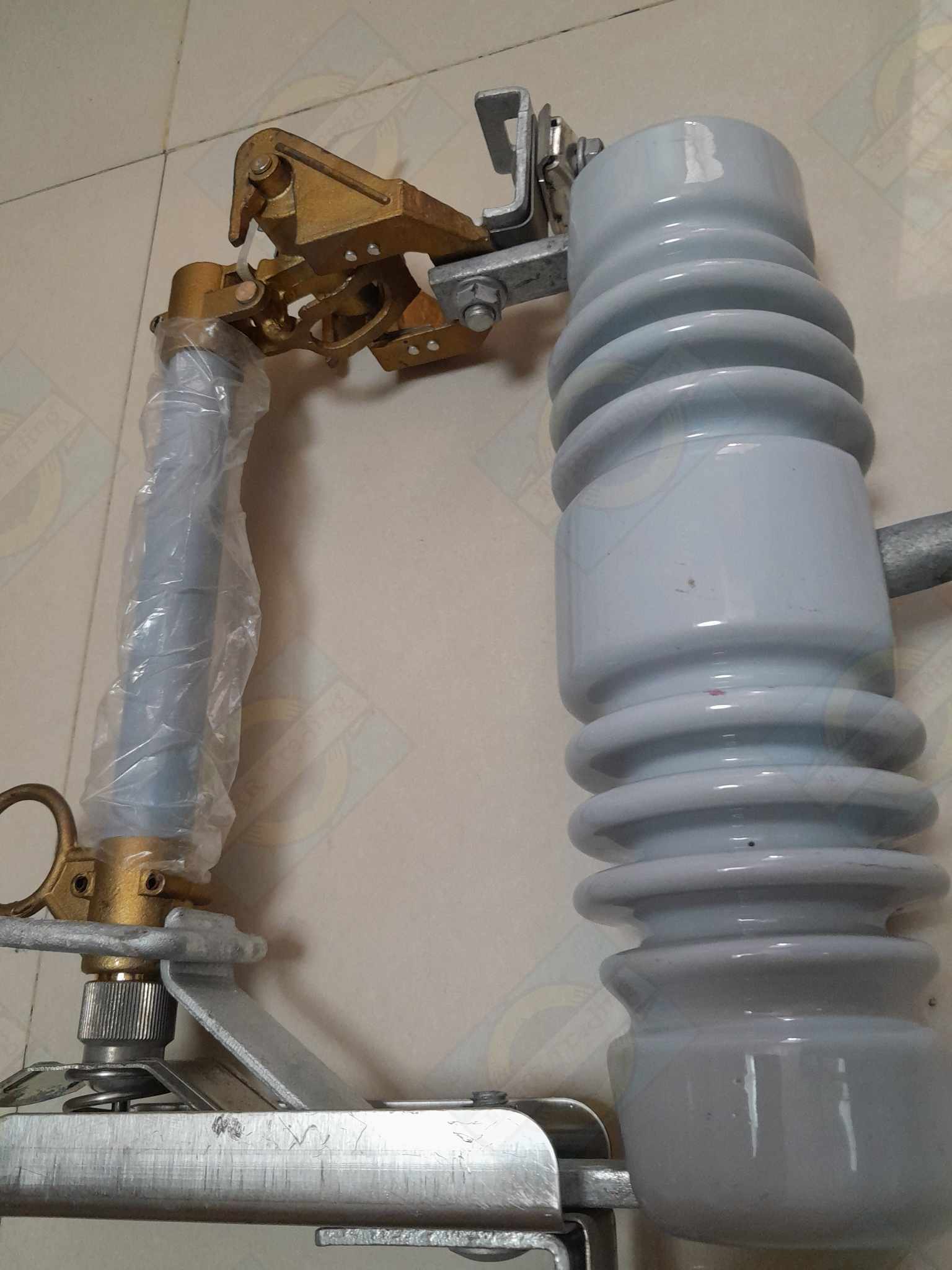 Fuse Cut-out, 15 KV , Class 100 | Lazada PH