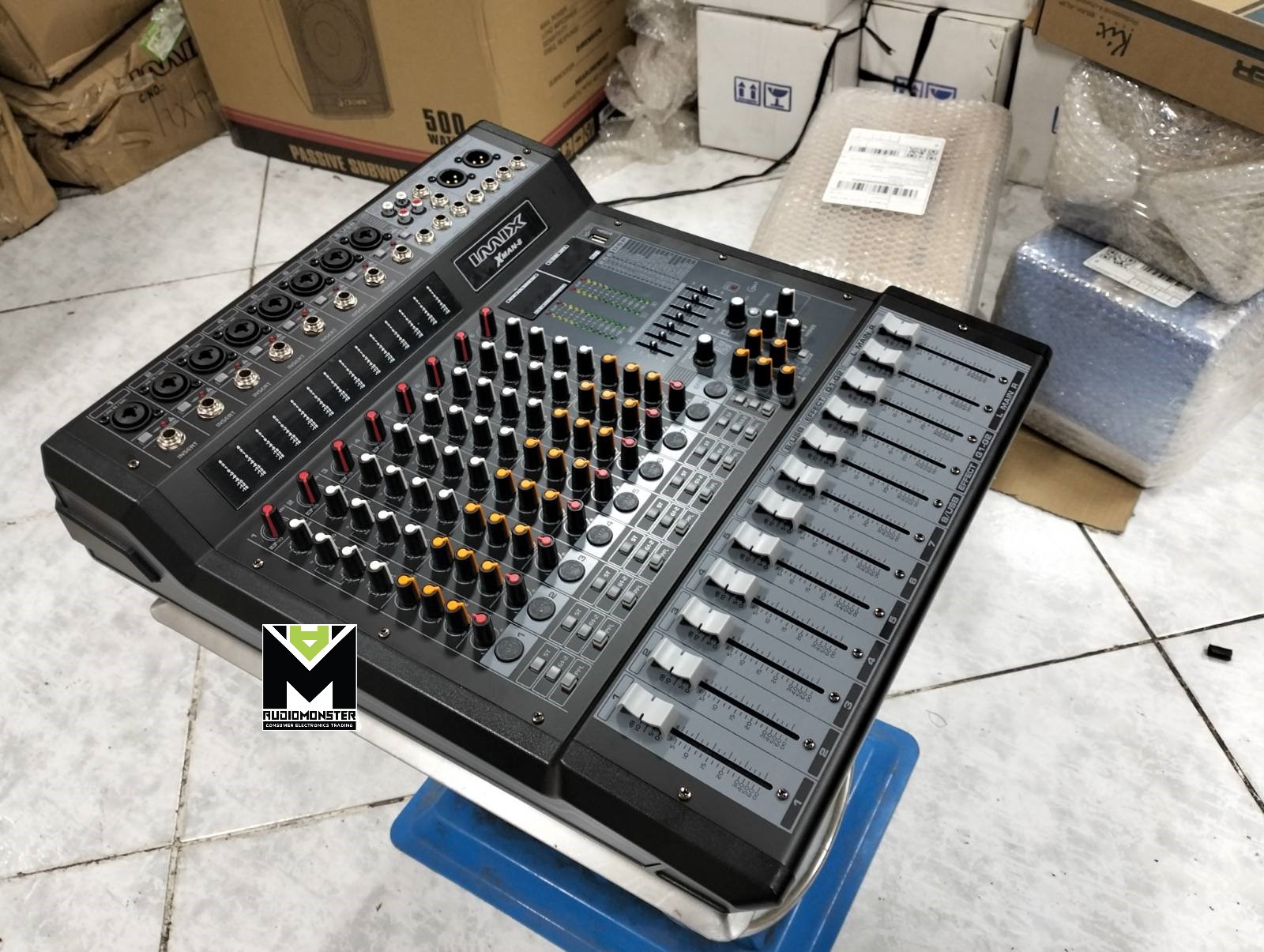 IMIX/TRIDENT XMAN 8 Passive audio 8 channel mixer with each channel ...