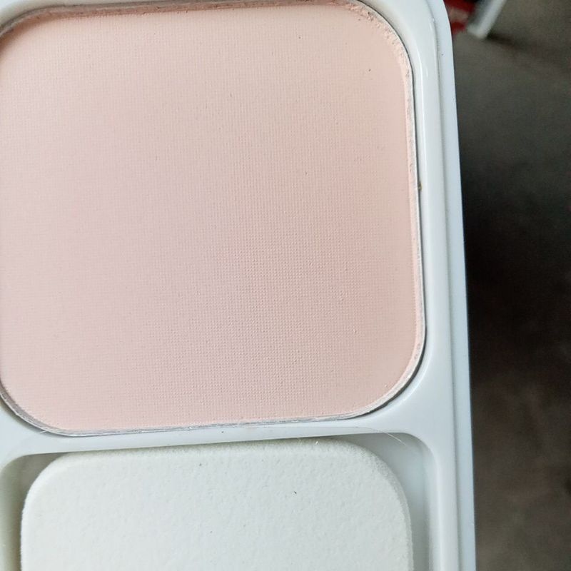 Whitening and brightening San San Pressed Powder SPF 15 - HBC | Lazada PH