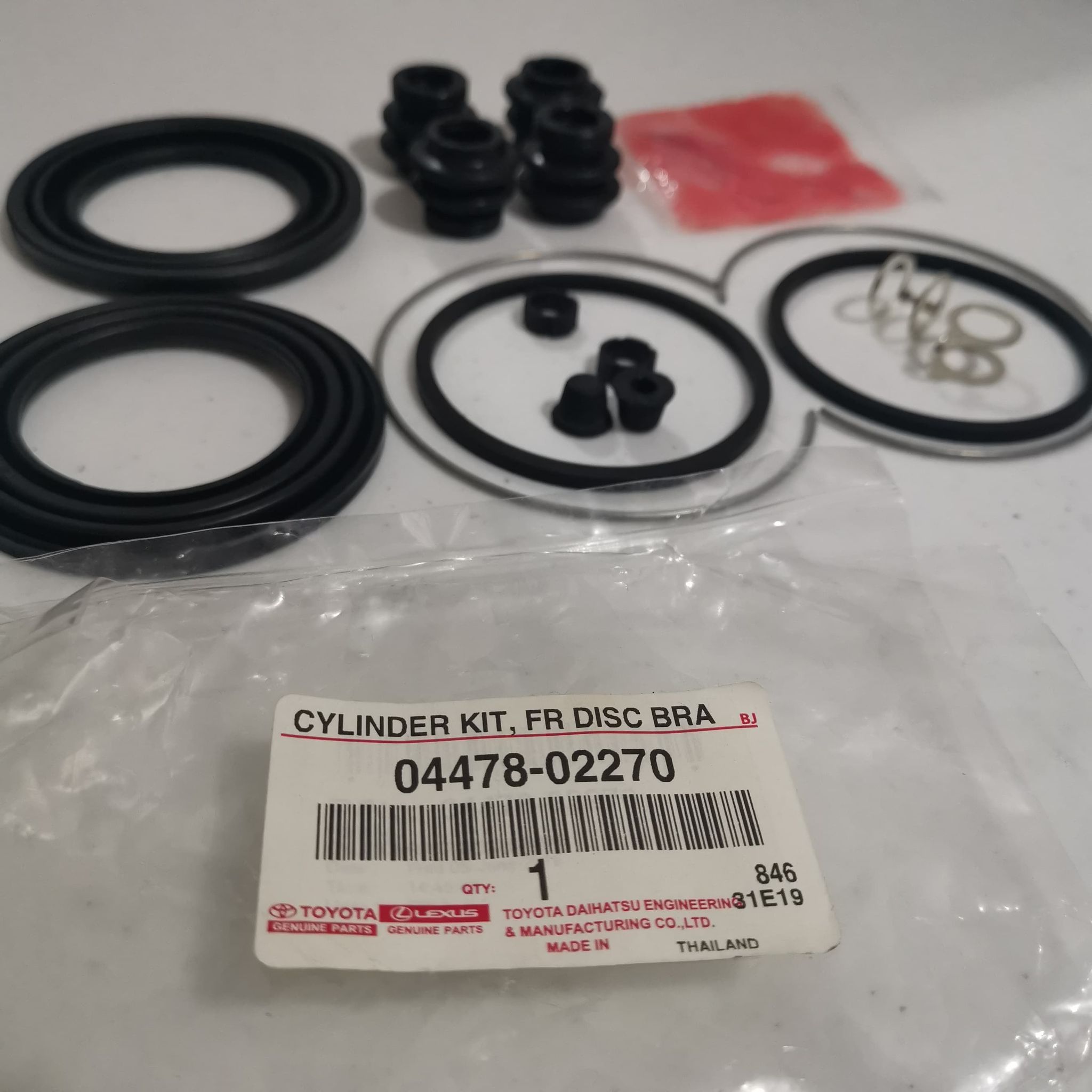 GENUINE 2008-2013 TOYOTA COROLLA FRONT BRAKE REPAIR KIT | Lazada PH