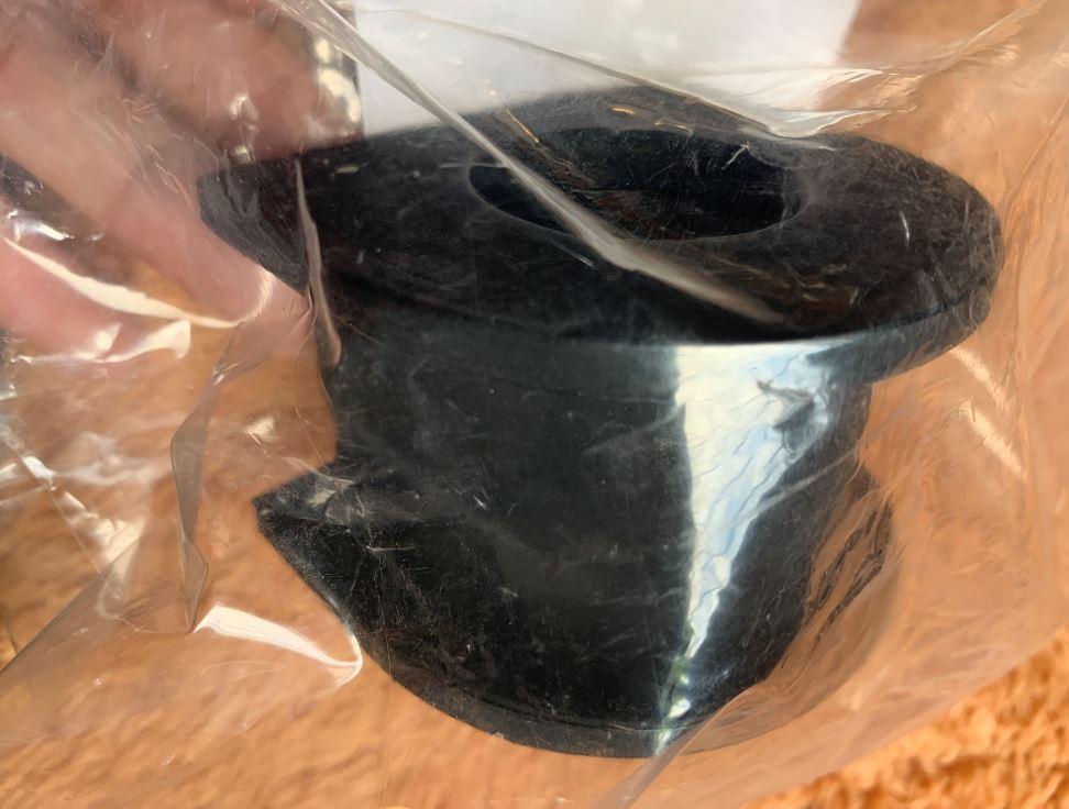 Front Stabilizer Insulator Bushing 34MM - Genuine GM 94751376 ...