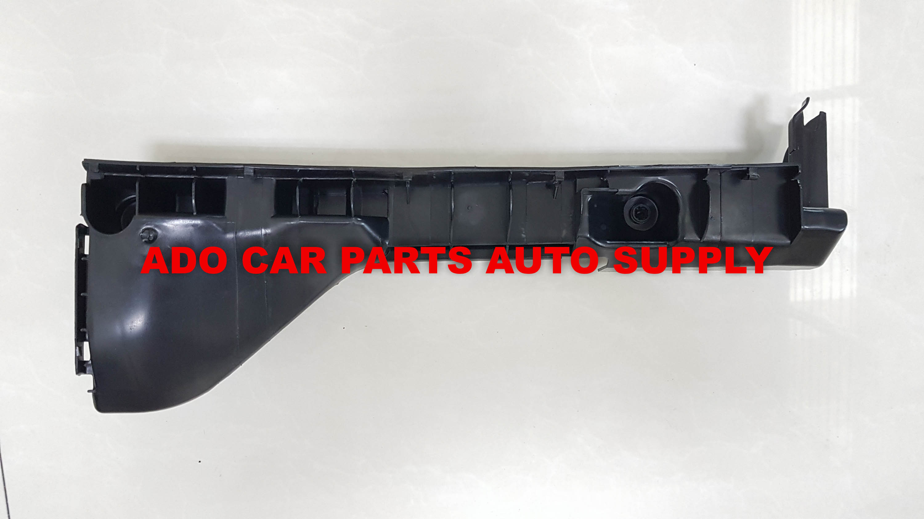 Toyota Hiace 2011 Front Bumper Bracket Retainer Support Left Side ...