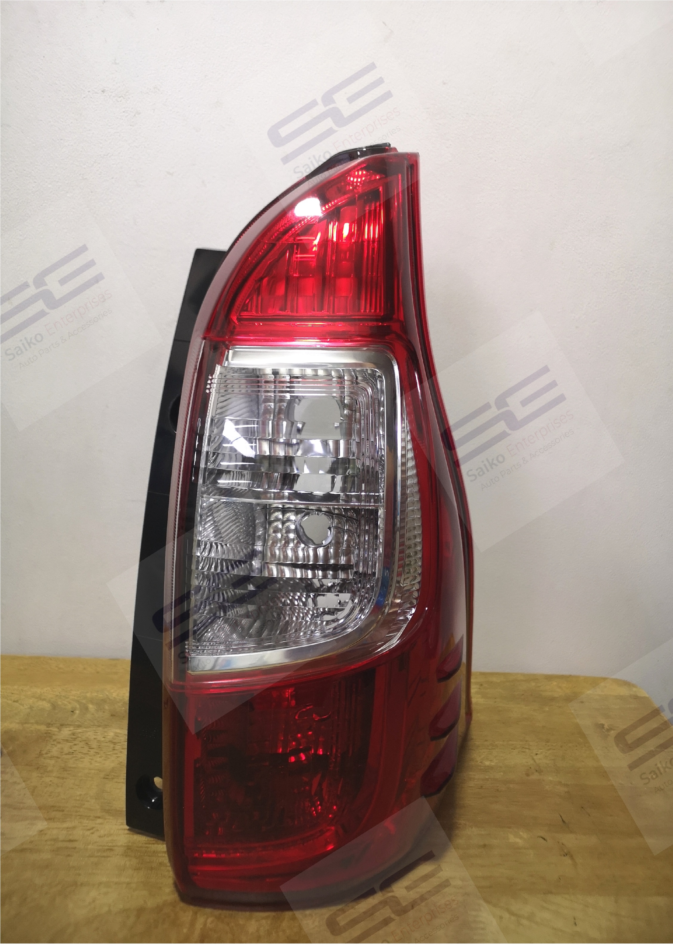 Toyota Avanza 2016 - 2018 Right (Passenger Side) Tail Lamp / Tail Light ...